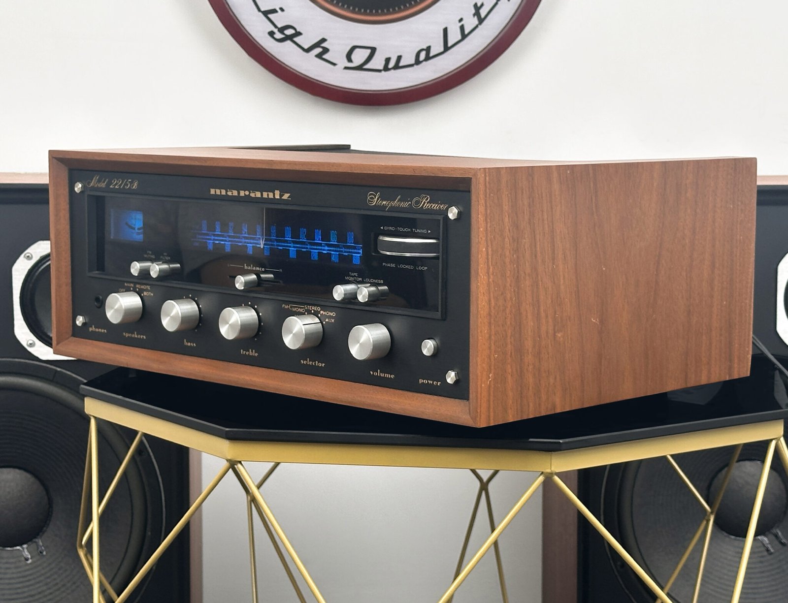 OUTSTANDING MARANTZ 2215B STEREO RECEIVER – SMOOTH VINTAGE SOUND IN ...